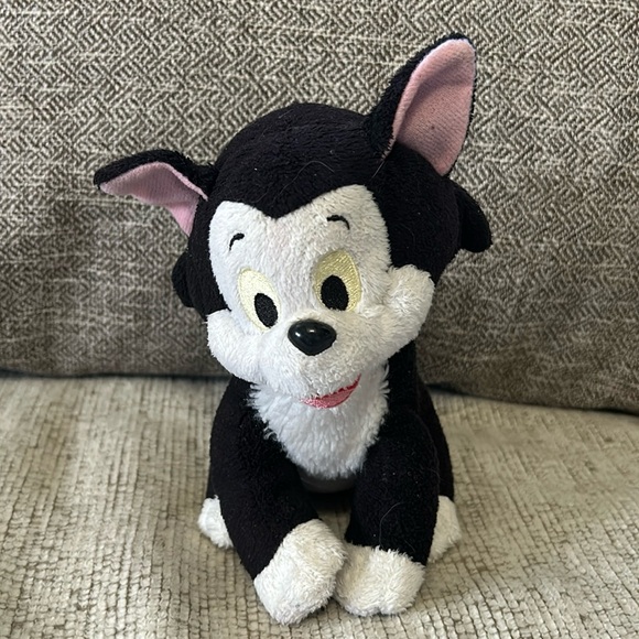 Toys | Disney Store Kitten Figaro Pinocchio Plush Stuffed Animal ...